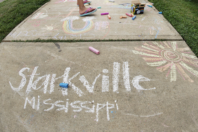 The Great Chalk Walk | Mississippi State University News Archive